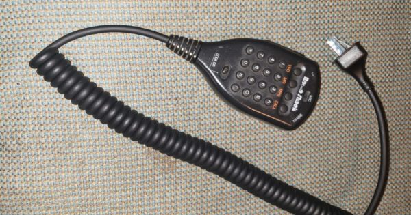 HTX-212 / HTX-242 Microphone Cord Replacements | KU4BY.COM